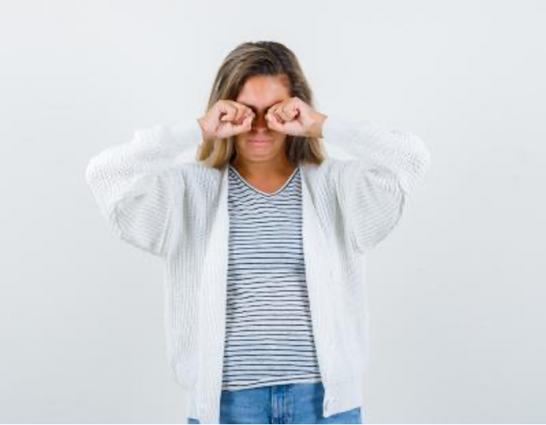 Leucoma corneal qué es, causas, síntomas y tratamiento