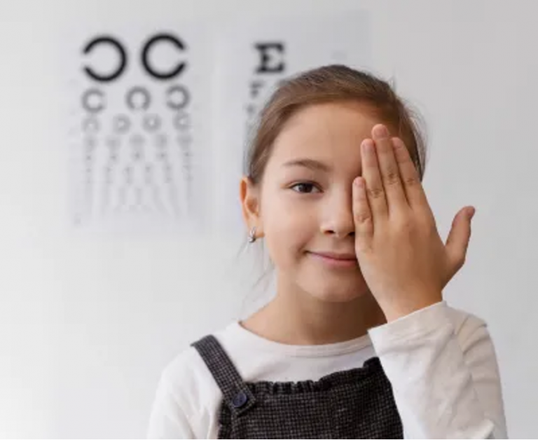 Leucoma corneal qué es, causas, síntomas y tratamiento